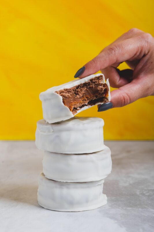 Alfajor Chocolate Blanco Mini - Compania de Alfajores